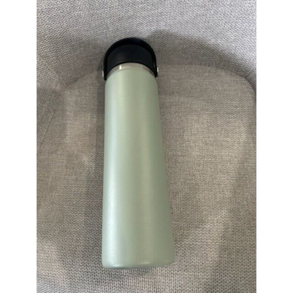 Hydro Flask | Dining | Hydro Flask Agave Green Sage 24 Oz Wide Flex Cap ...